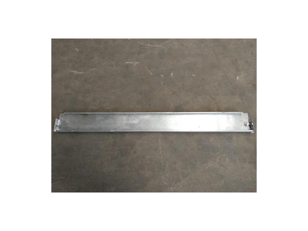 Plinthe acier | Plinthe en acier galvanisé pour échafaudages | Coronet ...