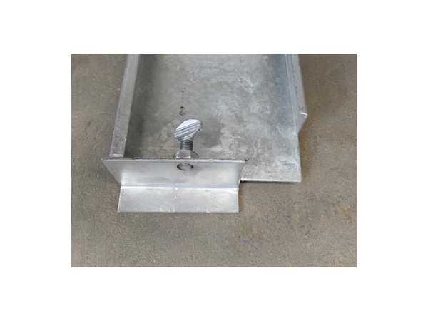 Plinthe acier | Plinthe pour échafaudage | Coronet | ETW International